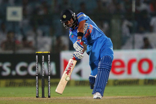 Virat Kohli Batting Style Images | Cricketer Pics