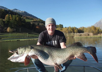 International Fishing News: ITALY: huge northern pike of 40 lb