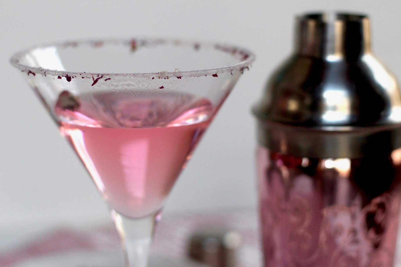 Valentine's Rose Martinis – Diary of a Mad Hausfrau