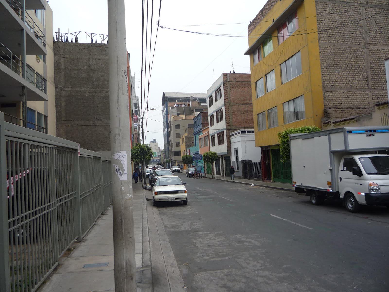 Edificio Ricardo Palma de Surquillo en Lima - Perú: Vistas exteriores