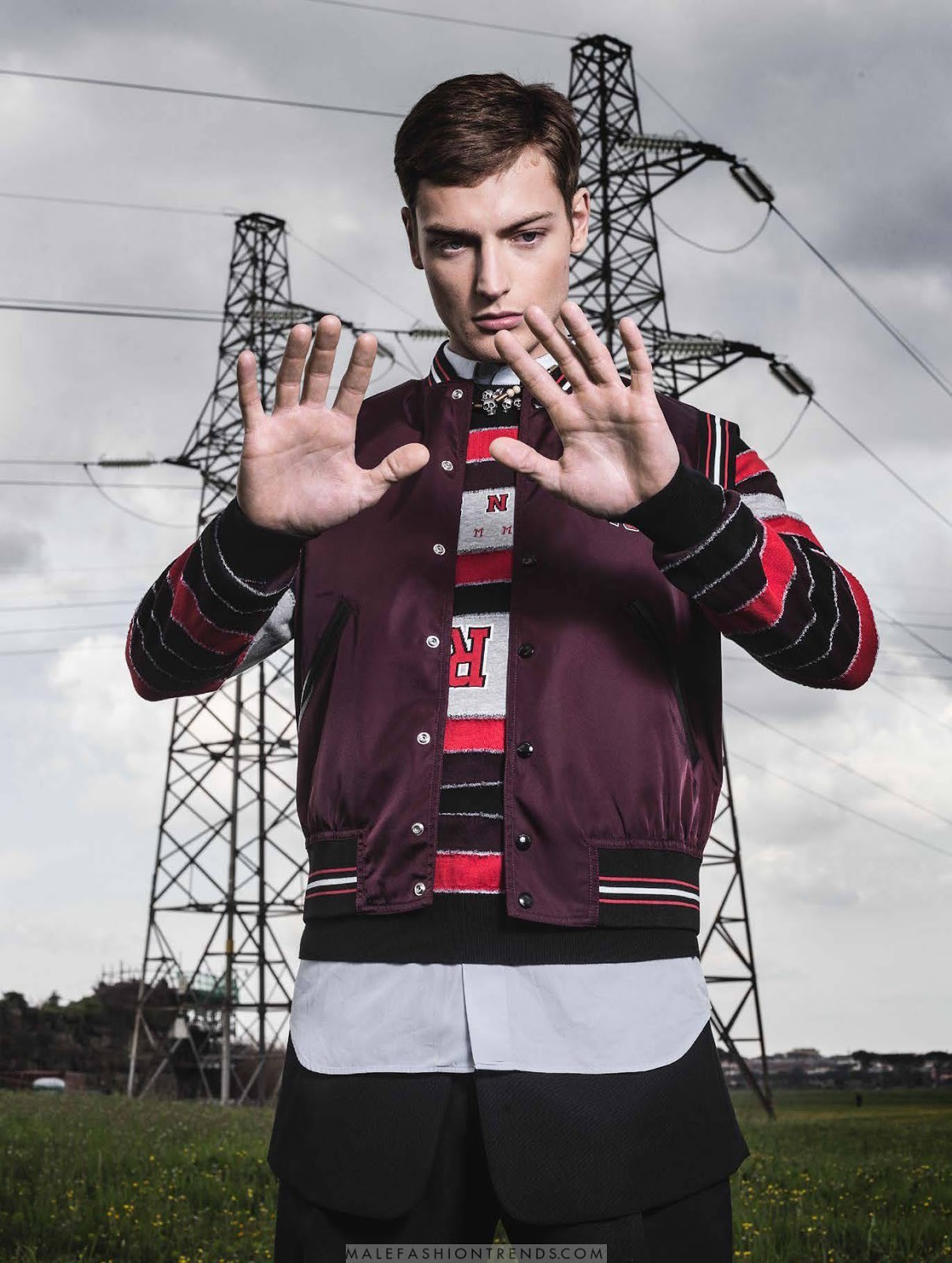 Adrien Jacques apuesta al layering para Men's Folio Singapore