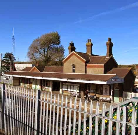 The Dragon's Cache: Terry Pratchett on the Rise of Science