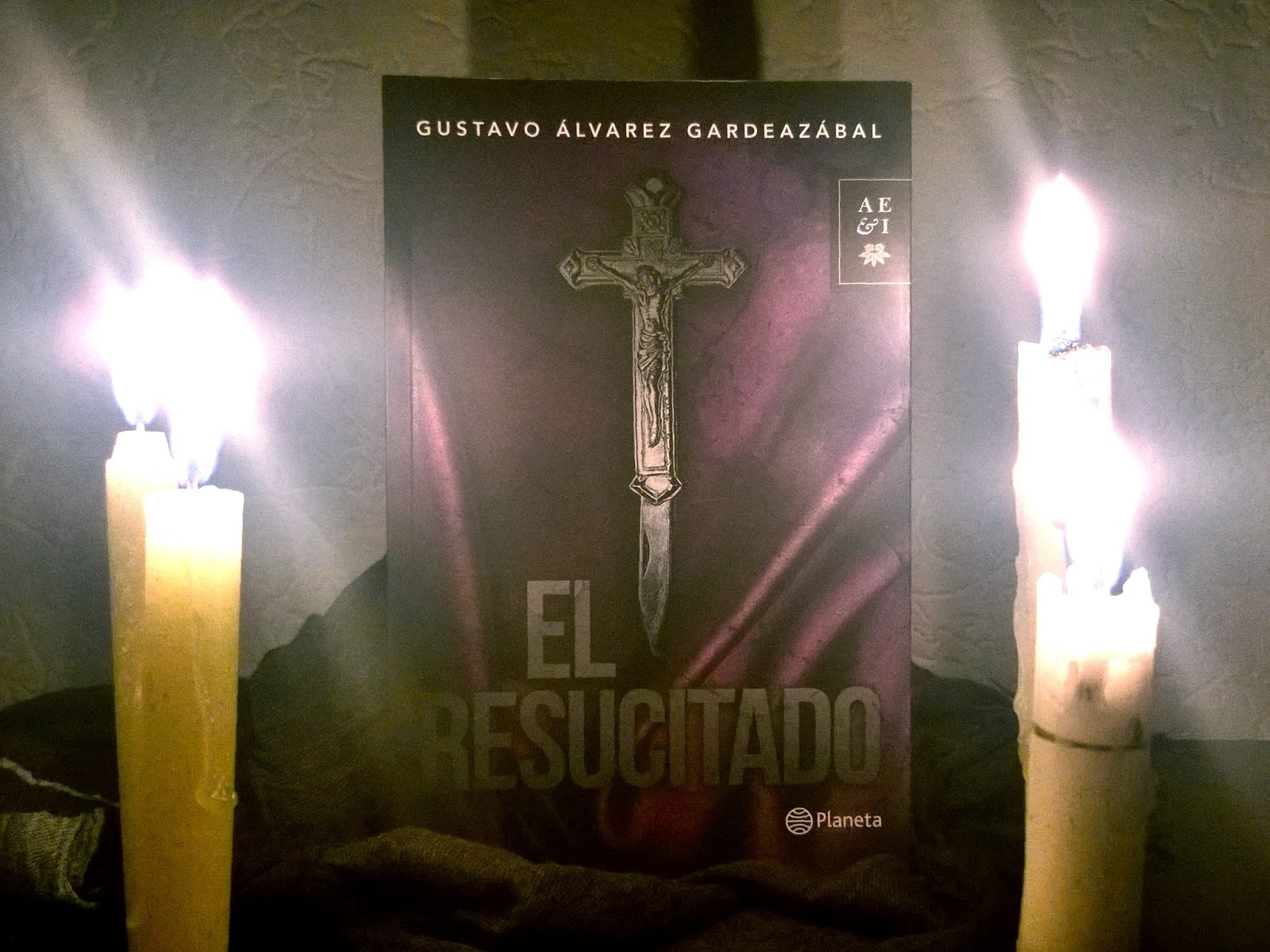 Reseña: El resucitado - Gustavo Álvarez Gardeazábal