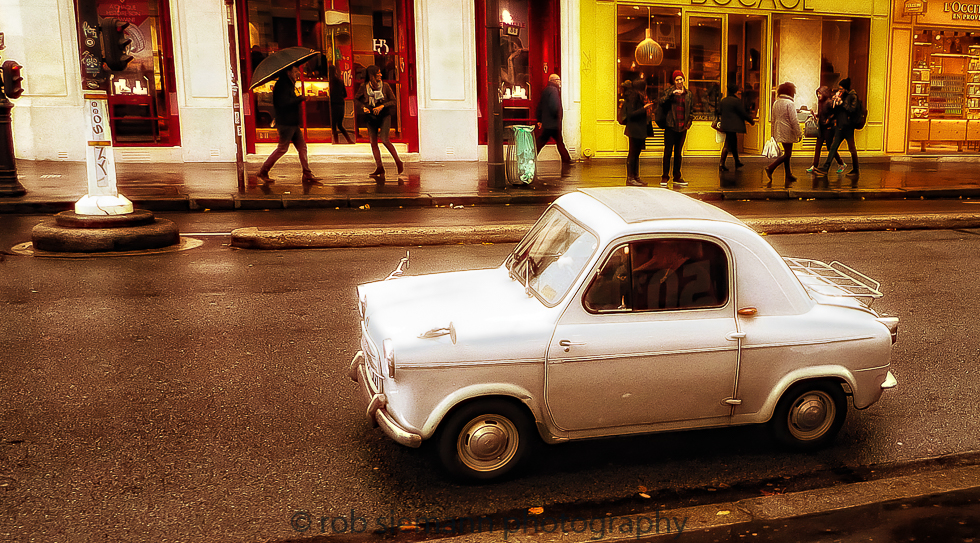 Strasbourg Daily Photo: The hobbit car