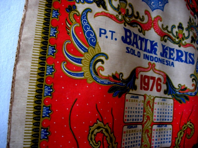 Griya Kuno: Kalender Kain Batik Keris Solo