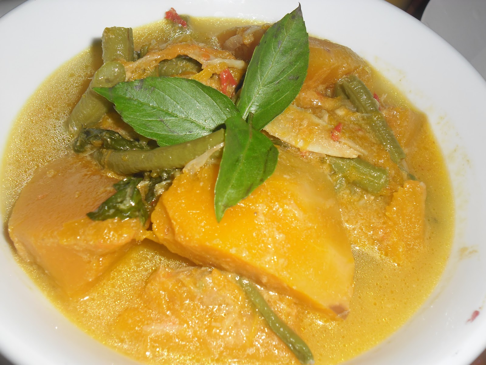 Zalekha Luvs Cooking: Labu Masak Lemak & Kacang Panjang..