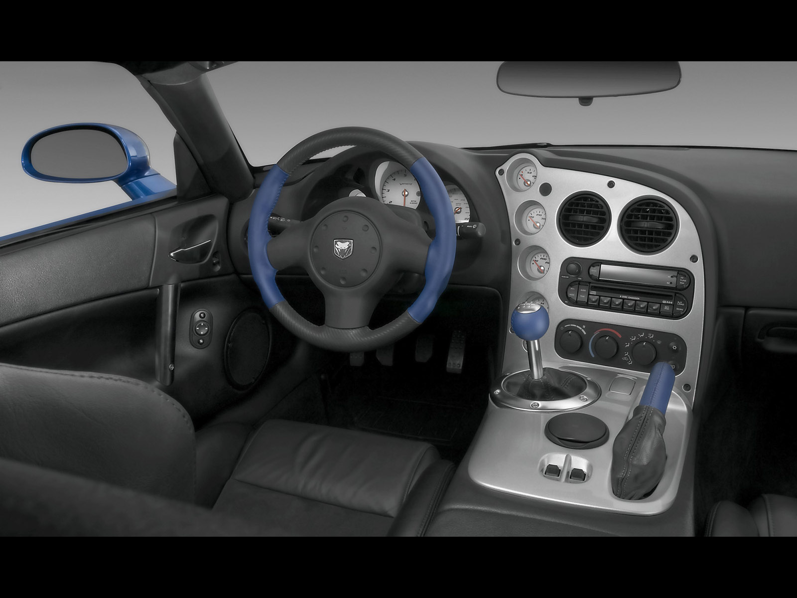 2009 Dodge Viper Interior: DODGE VIPER SRT10