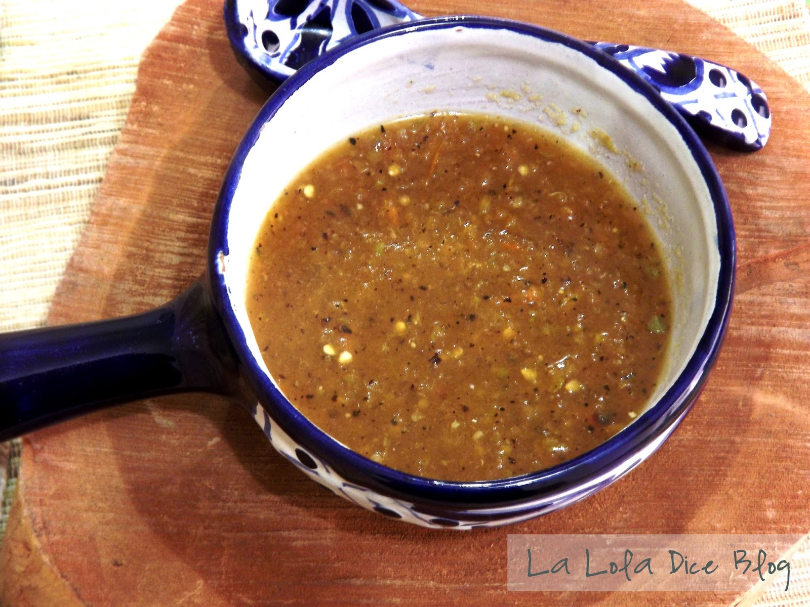 La Lola Dice: Salsa Tatemada de Tomate