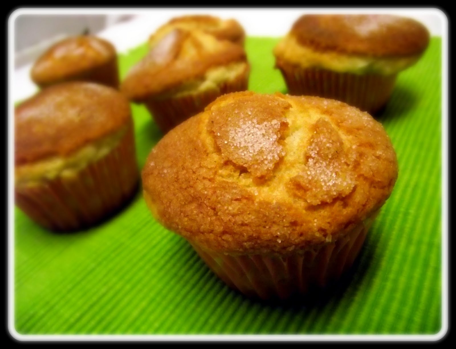 LA FLOR DE LA CANELA: MAGDALENAS WEBOS FRITOS