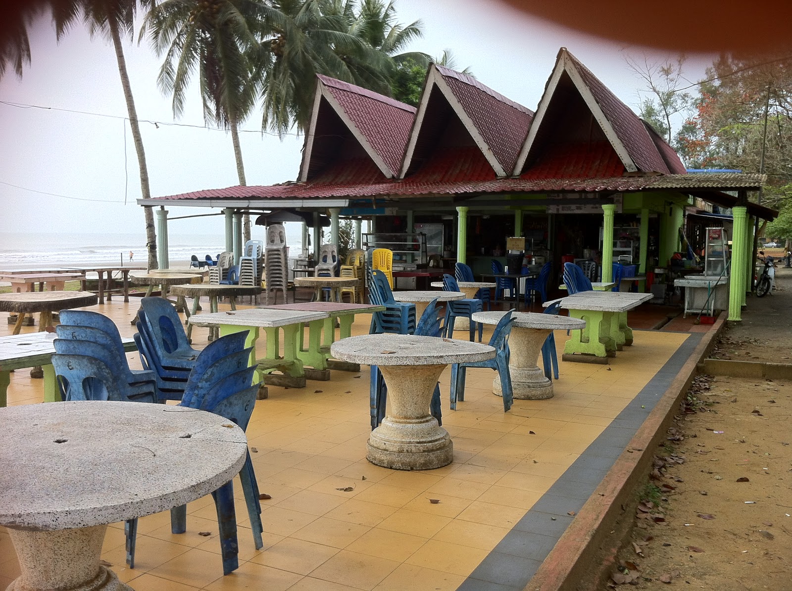 BREAKING THE IMPOSSIBLE : Tempat Menarik Di Kuantan : Pantai Balok dan ...