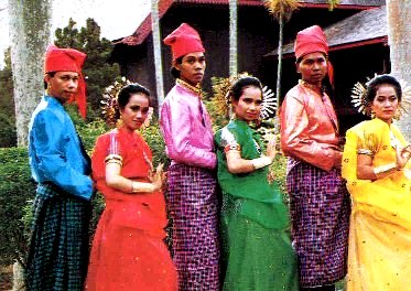 HISTORY OF CULTURE: The Culture Of Buginese Tribe