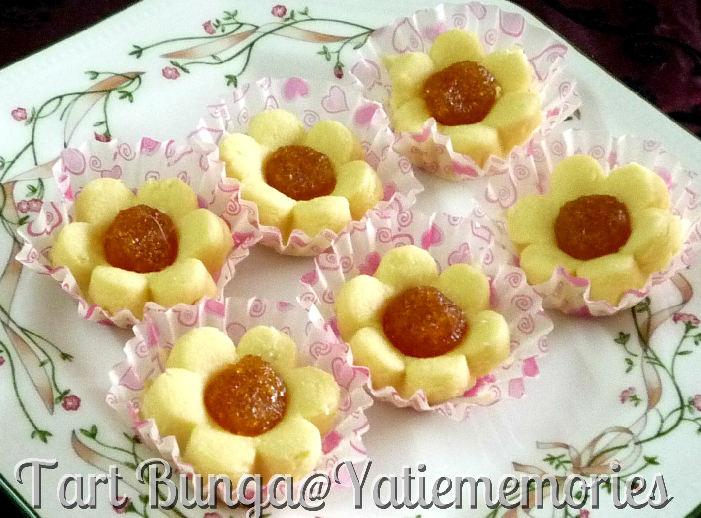 Sinar Kehidupanku**~::..: Tart Bunga