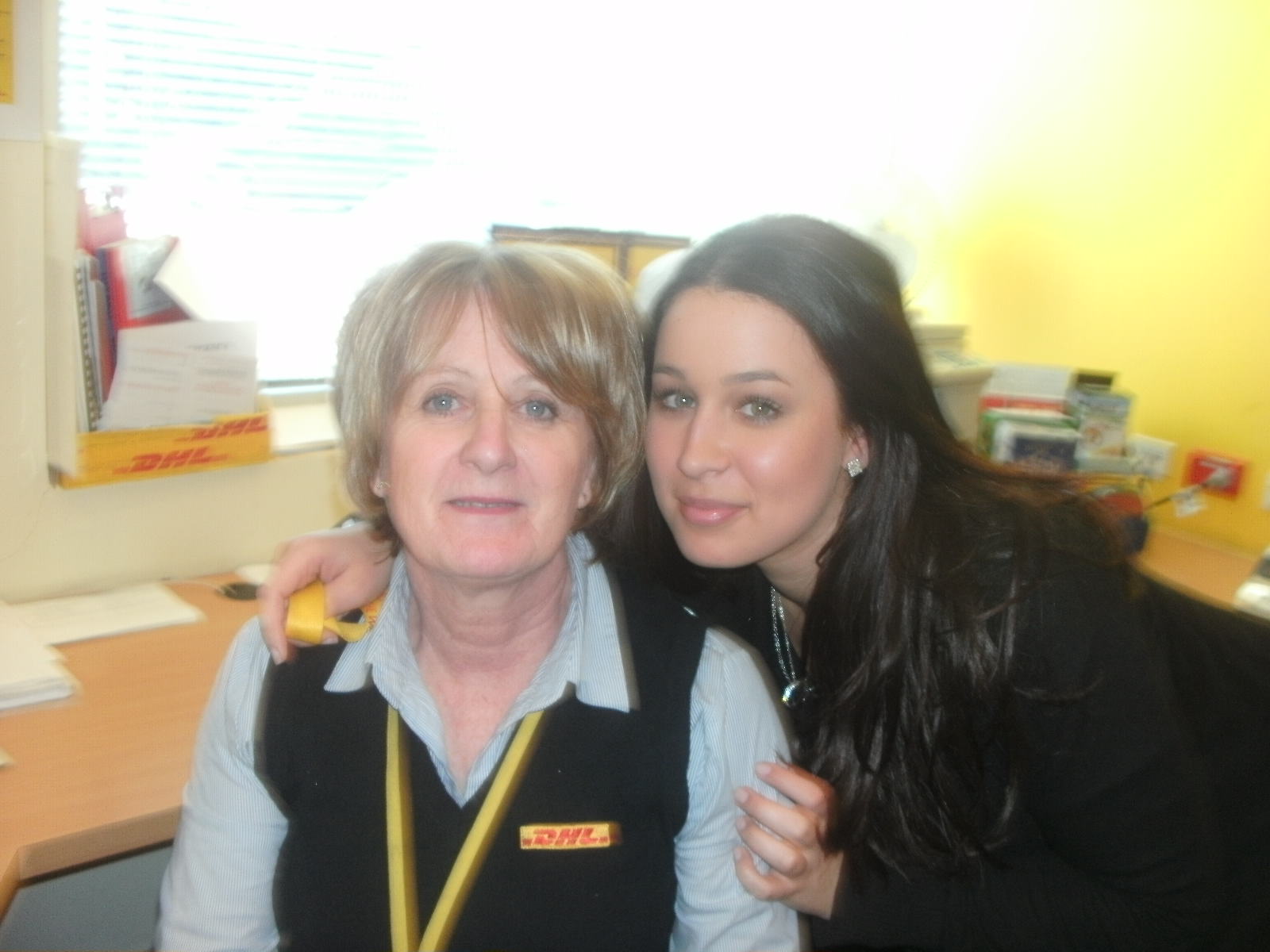 EFHMERIS: THE GIRLS OF DHL MELBOURNE AIRPORT!!!