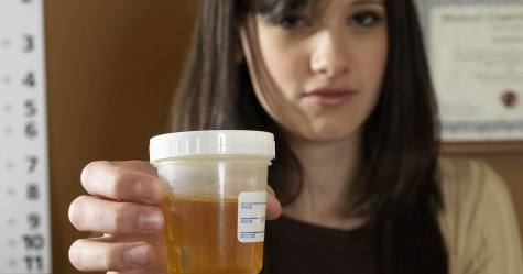 traitement de l'insuffisance rénale: Qu'est-ce que l'urine mousseuse ...