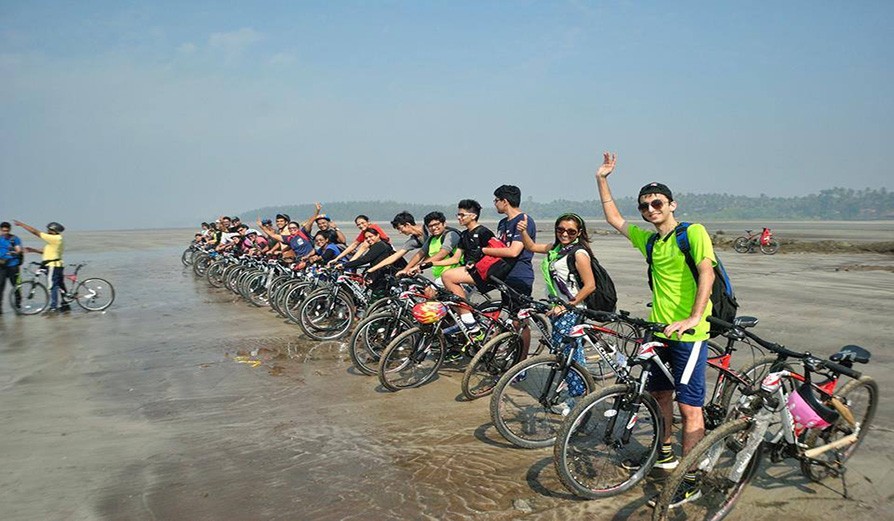 Red Carpet Wax Museum: Thrilling Activities To Spend Your Weekends In ...