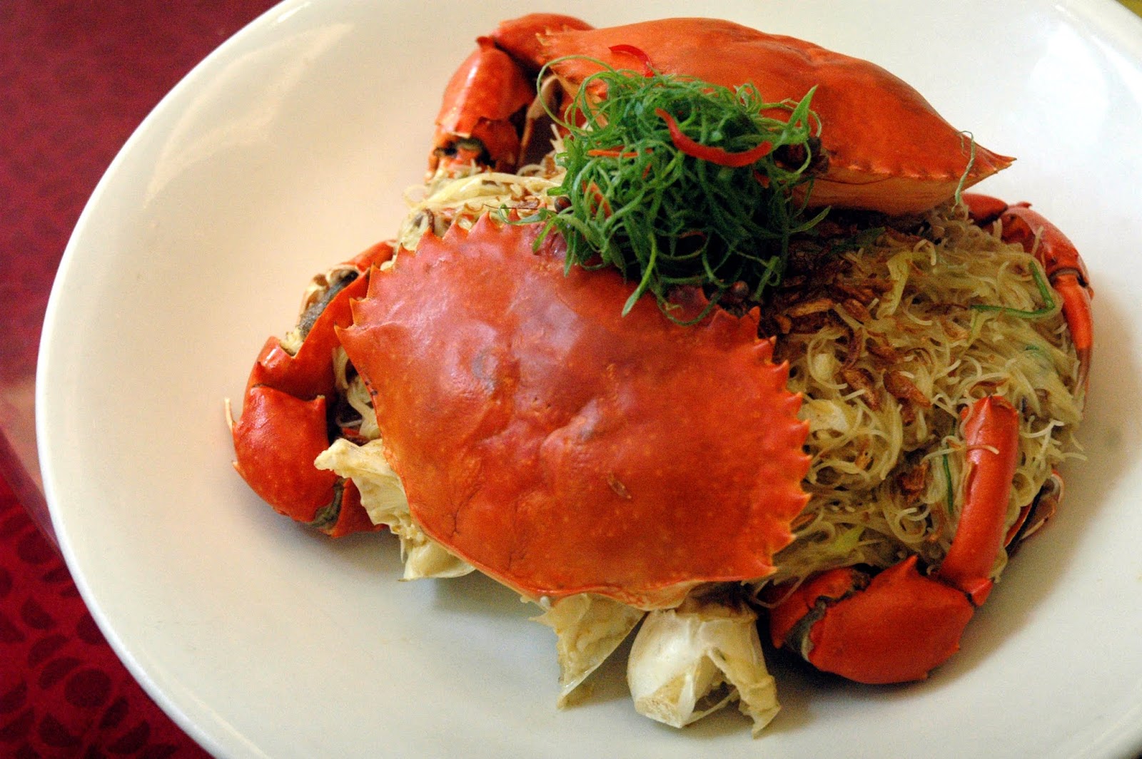 DUDE FOR FOOD: A Chinese Lauriat at Diamond Hotel's Corniche