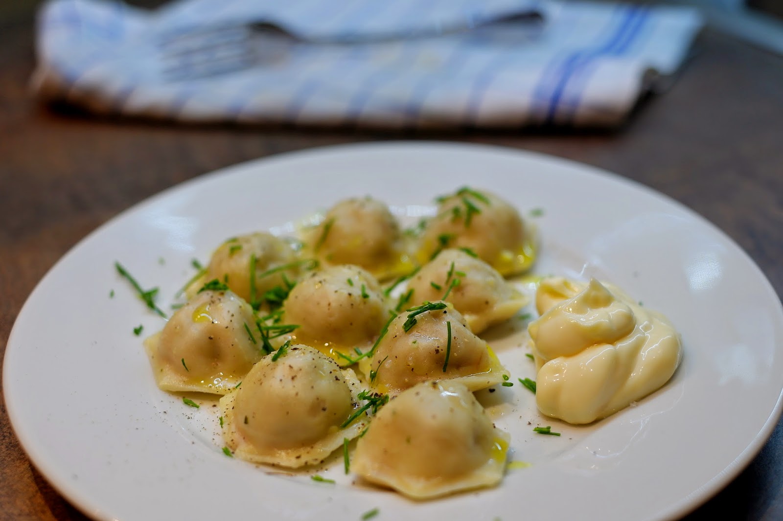 Smooth and cooking : PELMENĚ / пельме́ни