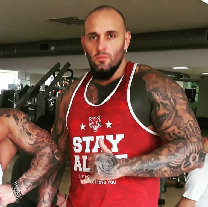 world bodybuilders pictures: tattoes iberian bodybuilder hemani da rocha