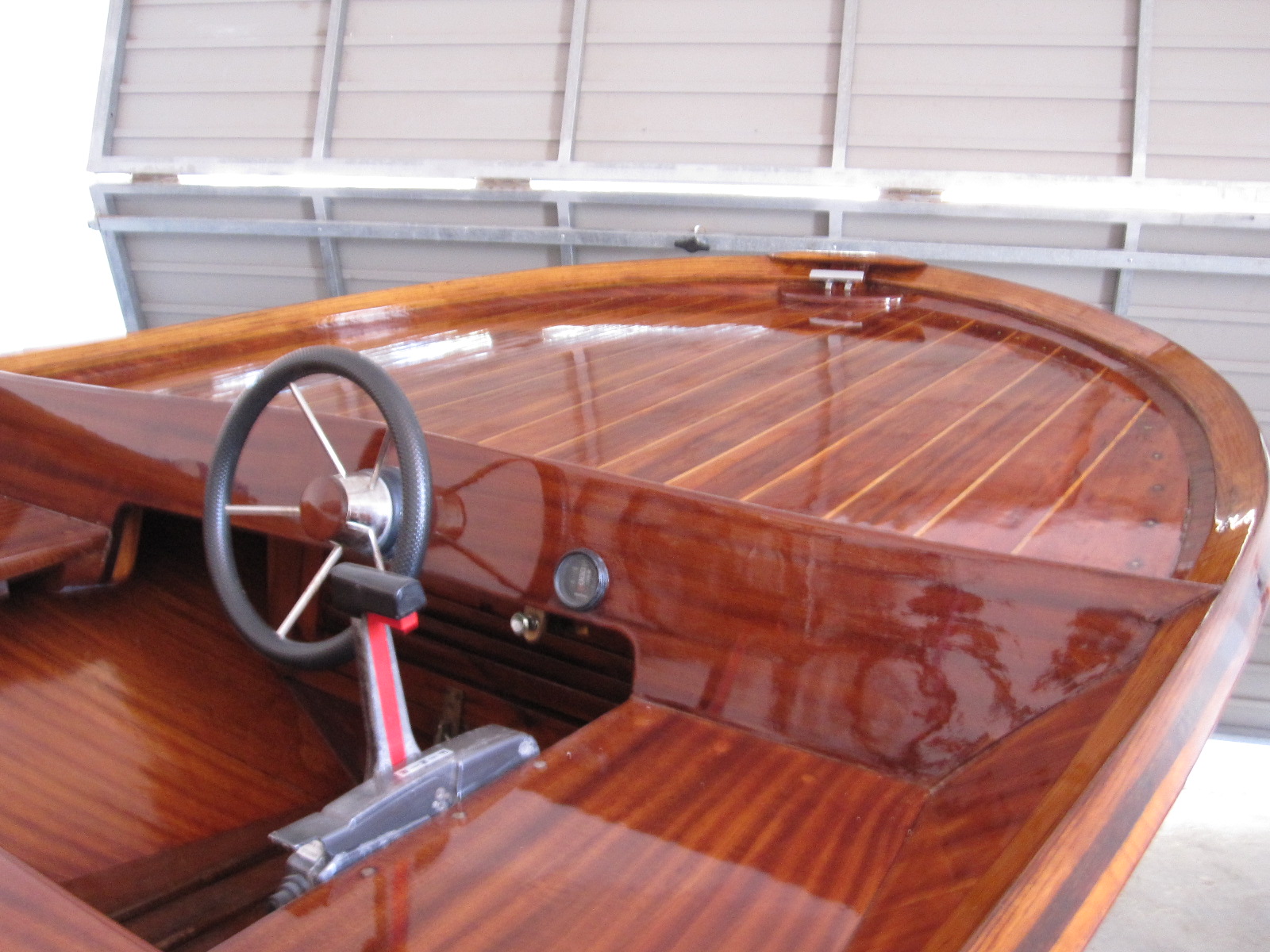 By JC: Restauración total barca paltre de madera