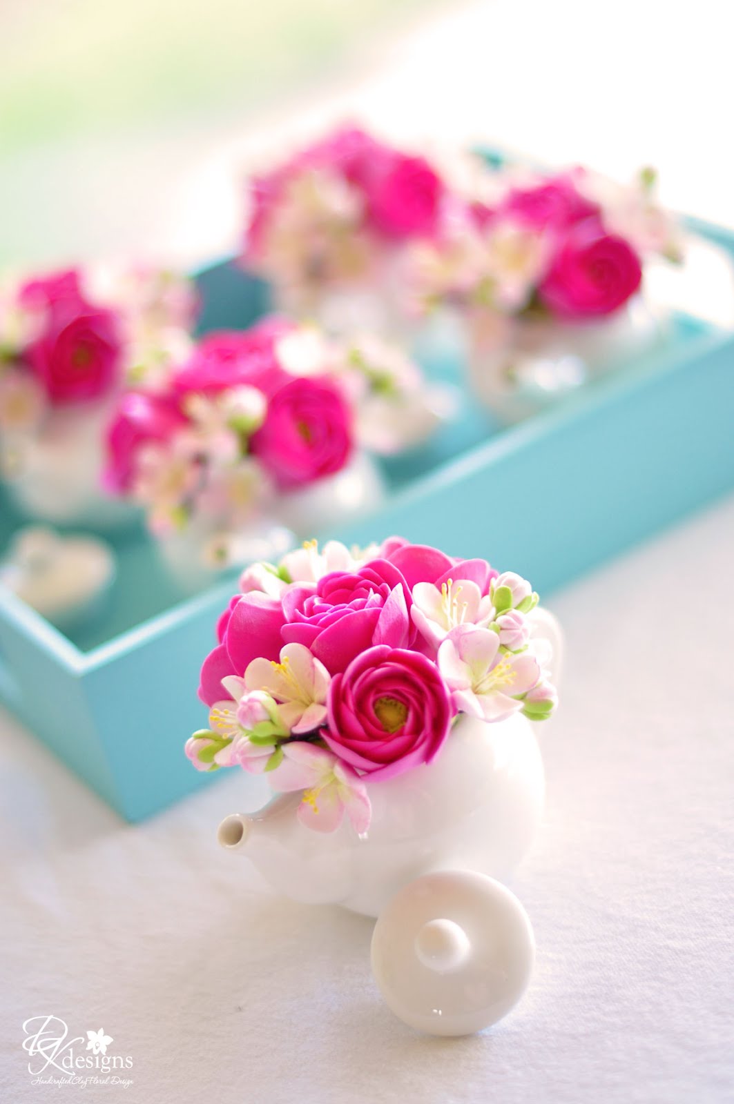 DK Designs: Mini Teapots for a Bridal Shower