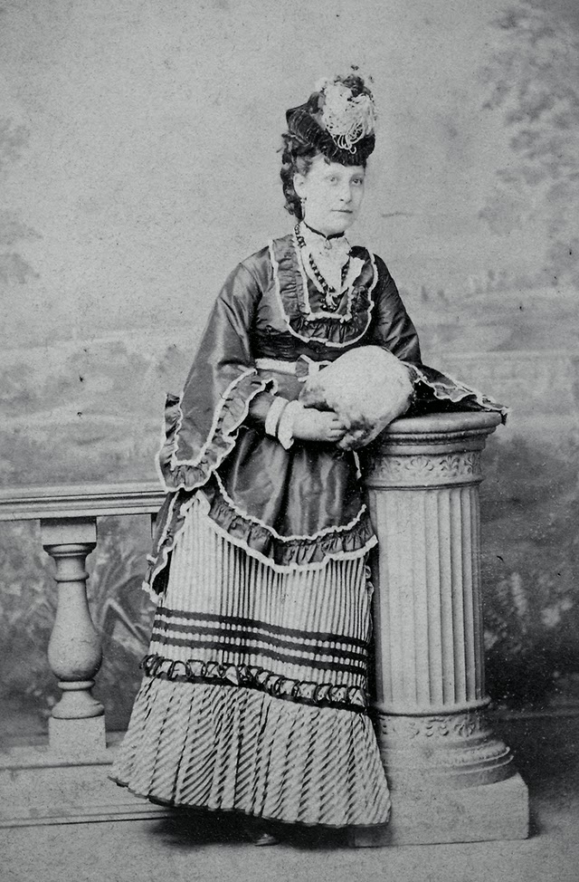 50 Classic Portraits of Pretty Victorian Ladies ~ Vintage Everyday