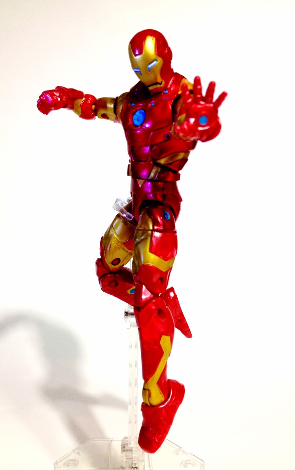 Combo's Action Figure Review: Iron Man - Heroic Age (Marvel Legends)
