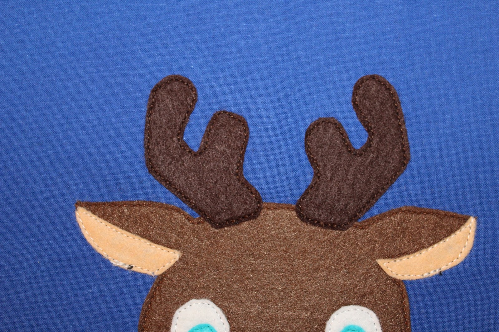 Susis Fadensalat: Applikation - Herr und Frau Elch