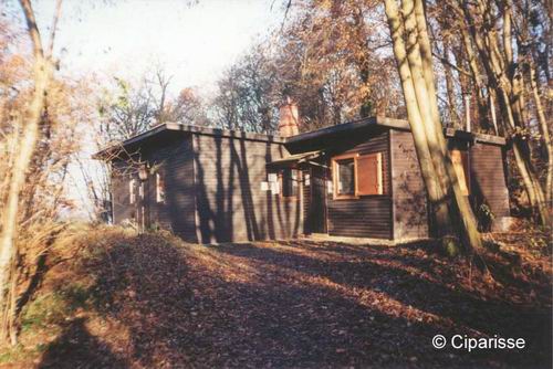 ...Grimpe Ici et Ailleurs...: Les rochers de FREYR