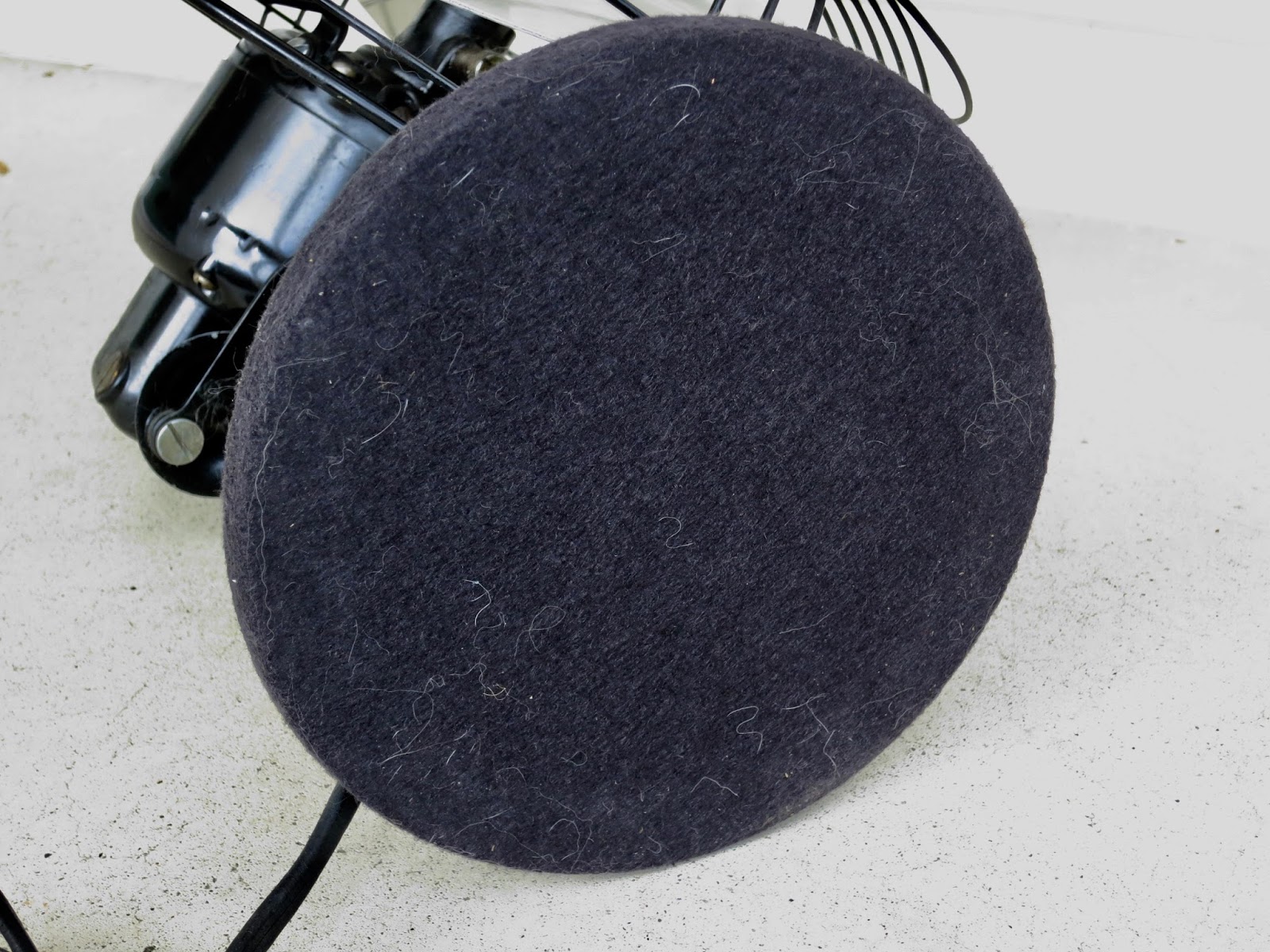 Early Electric Fans (Be sure to check the ARCHIVE on sidebar at right)