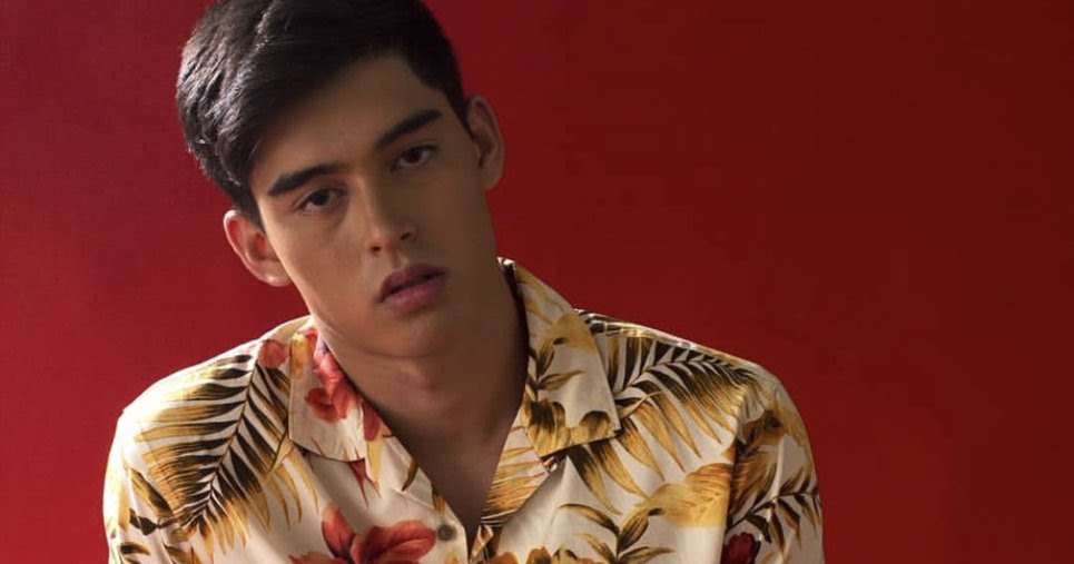 Man Central: Bryce Dyer: In Casual Wear