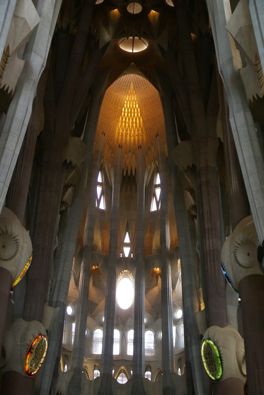 Blok888: Top 10 Most Amazing & Beautiful Churches in the world 1