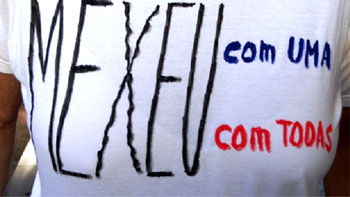 Escreva Lola Escreva: ENTREVISTA COM DANI, MOÇA ATACADA NA BOATE EM BH