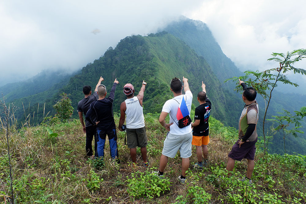 LOGSAC: Mt. Loay Independence Day Hike