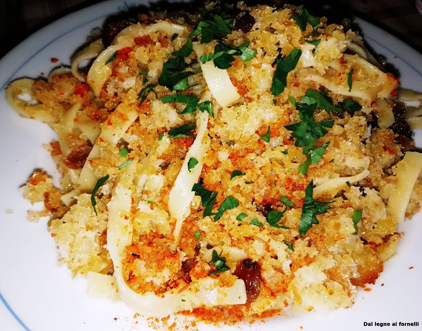 Pasta con mollica, piatto tipico del basso Molise in onore di San ...