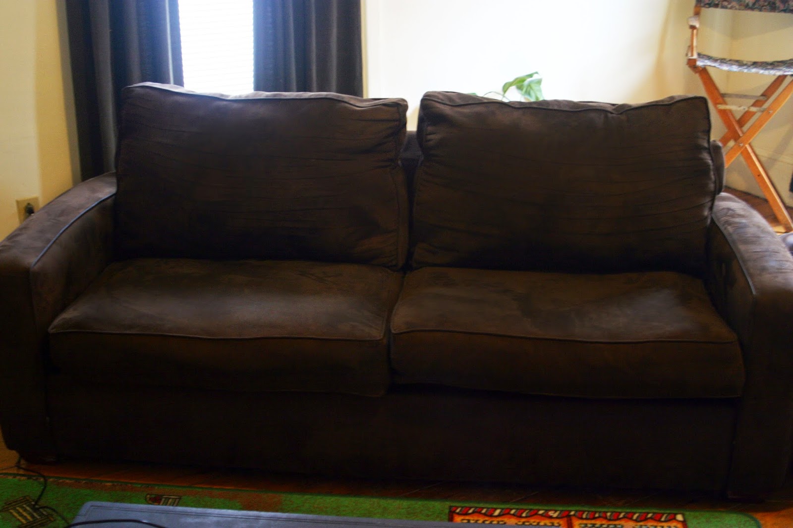 Tails by Daisy: How to Make an Old Couch New Again!