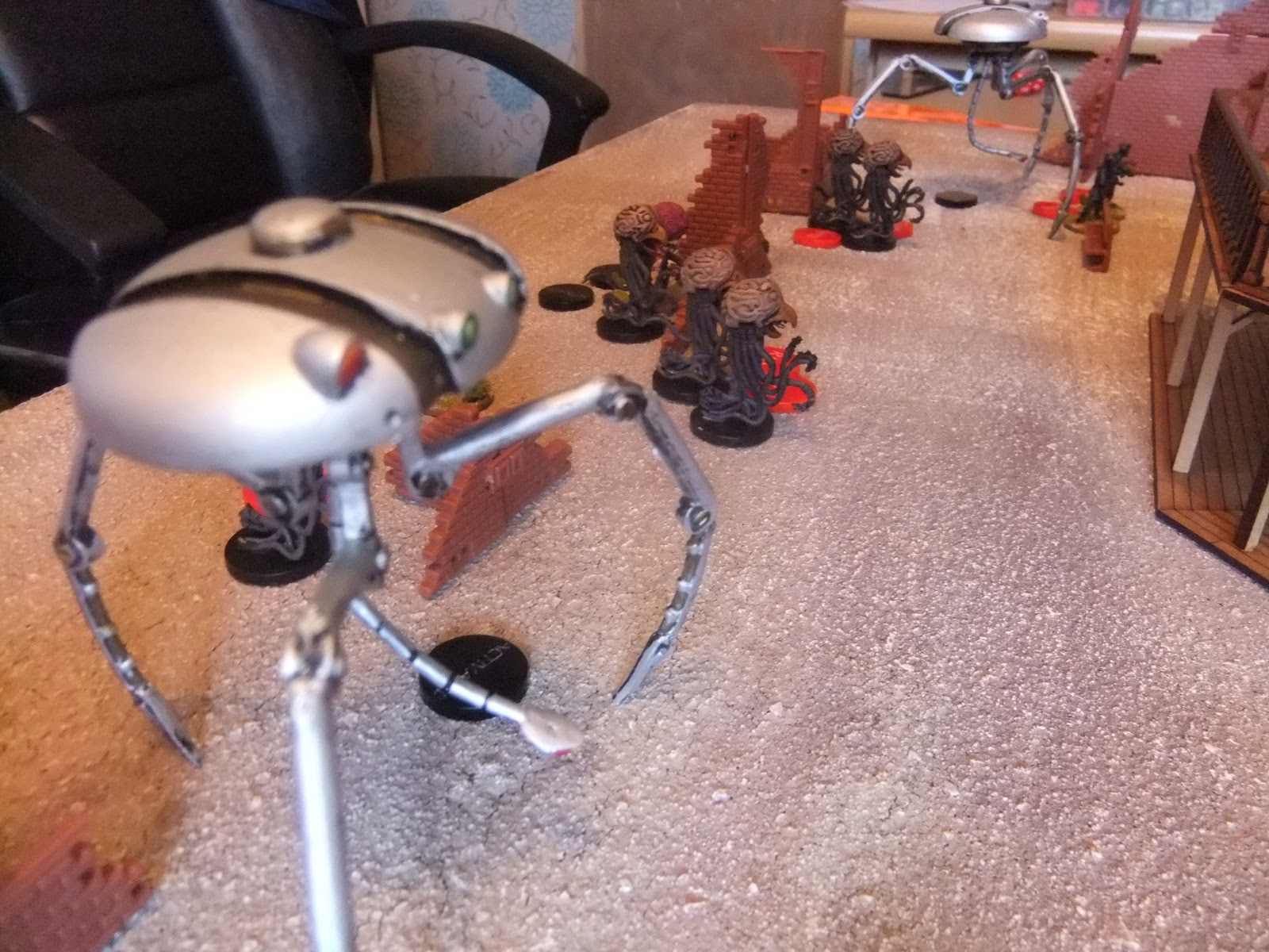 IHMN War of the Worlds "Save the Dollymop's" NSFW