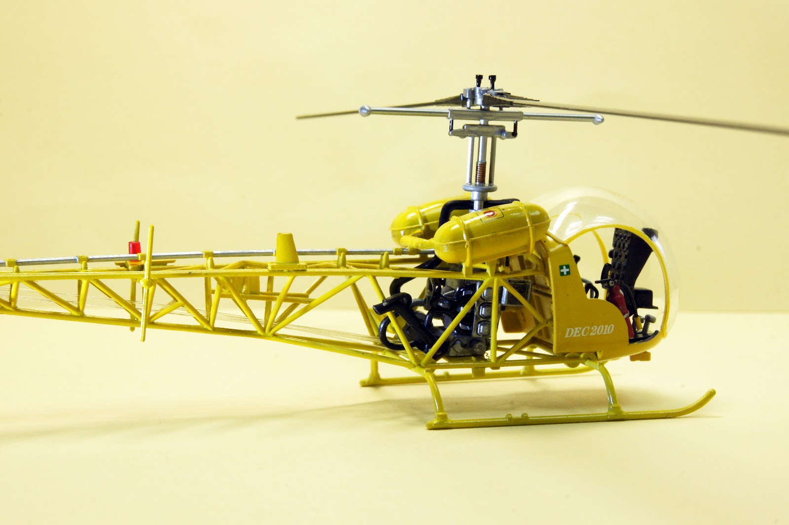 Fine Scale Aviation: BELL AB-47 1/72 Italeri