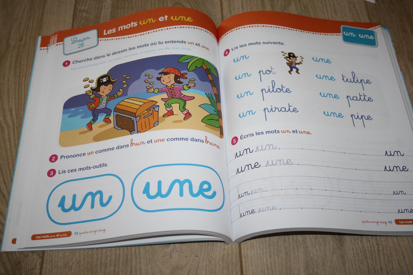 J'apprends à lire et à écrire Montessori de chez Hachette Éducation ...