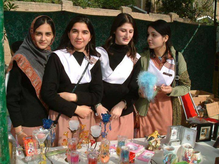 Karachi Beautiful Girls New Pictures Download In High quality-Pakistani ...