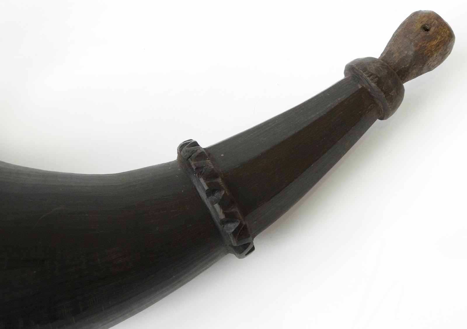 Contemporary Makers: Buffalo Powder Horn by Matthew Fennewald