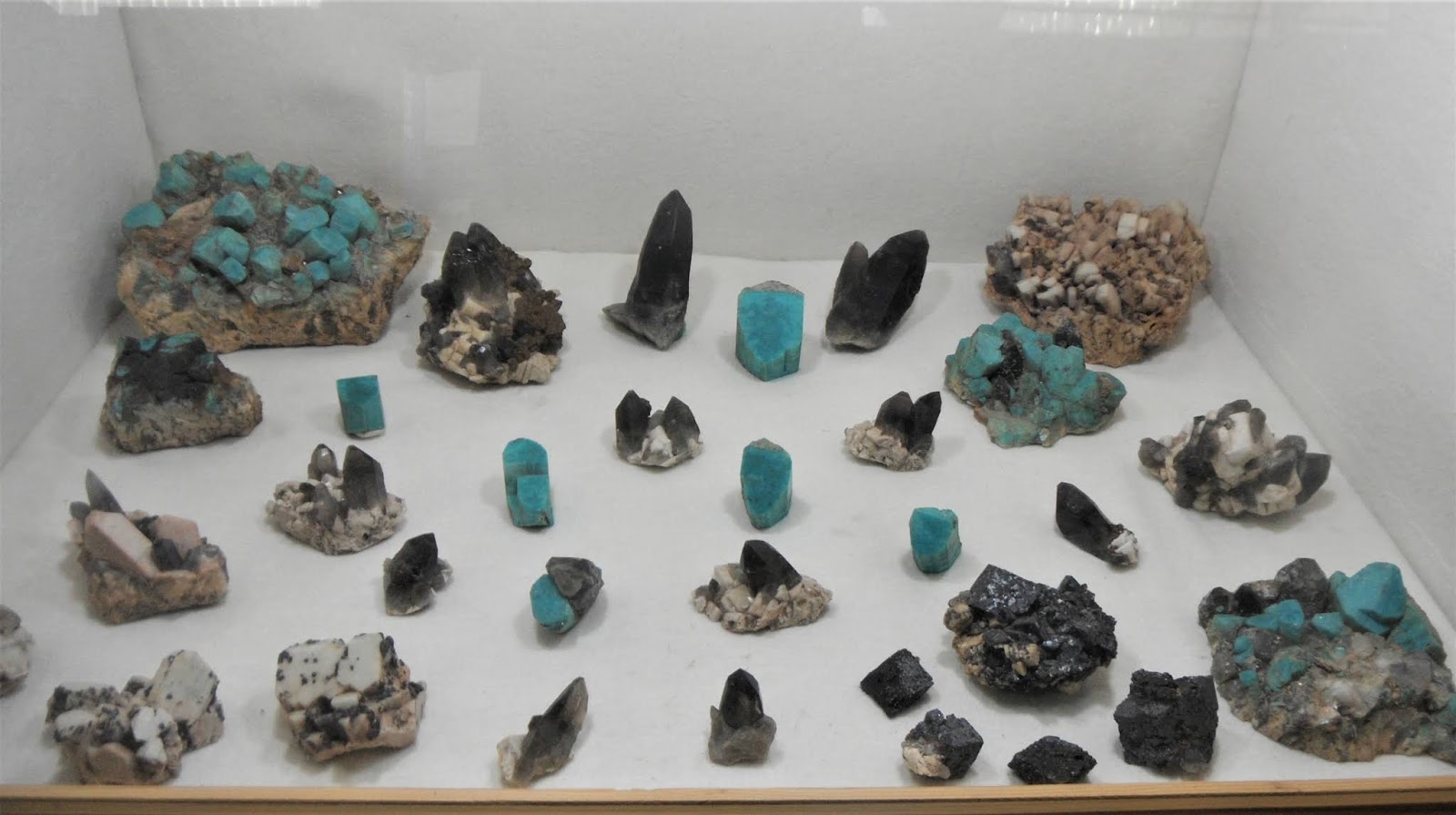 Rockhounding the Rockies: Colorado Springs Mineral Show #fluorite # ...