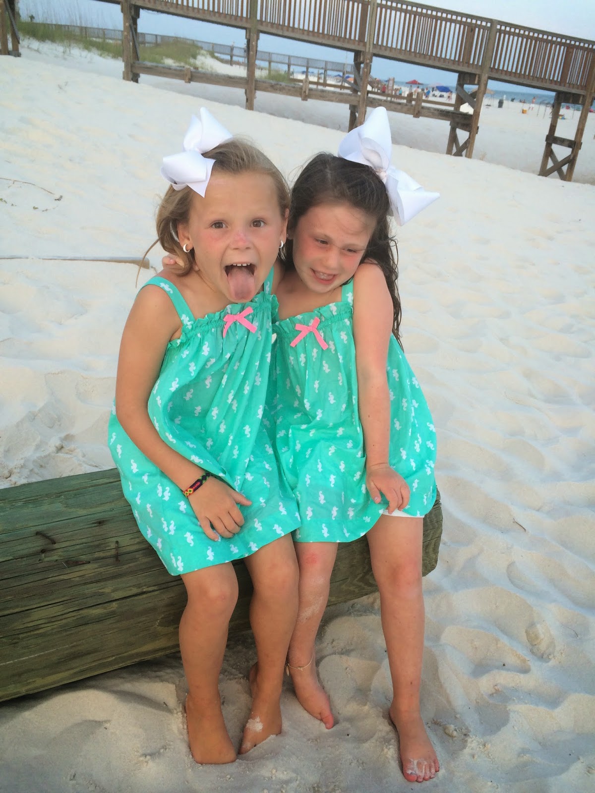 Mojoy: The Groves Girls and their sitters.