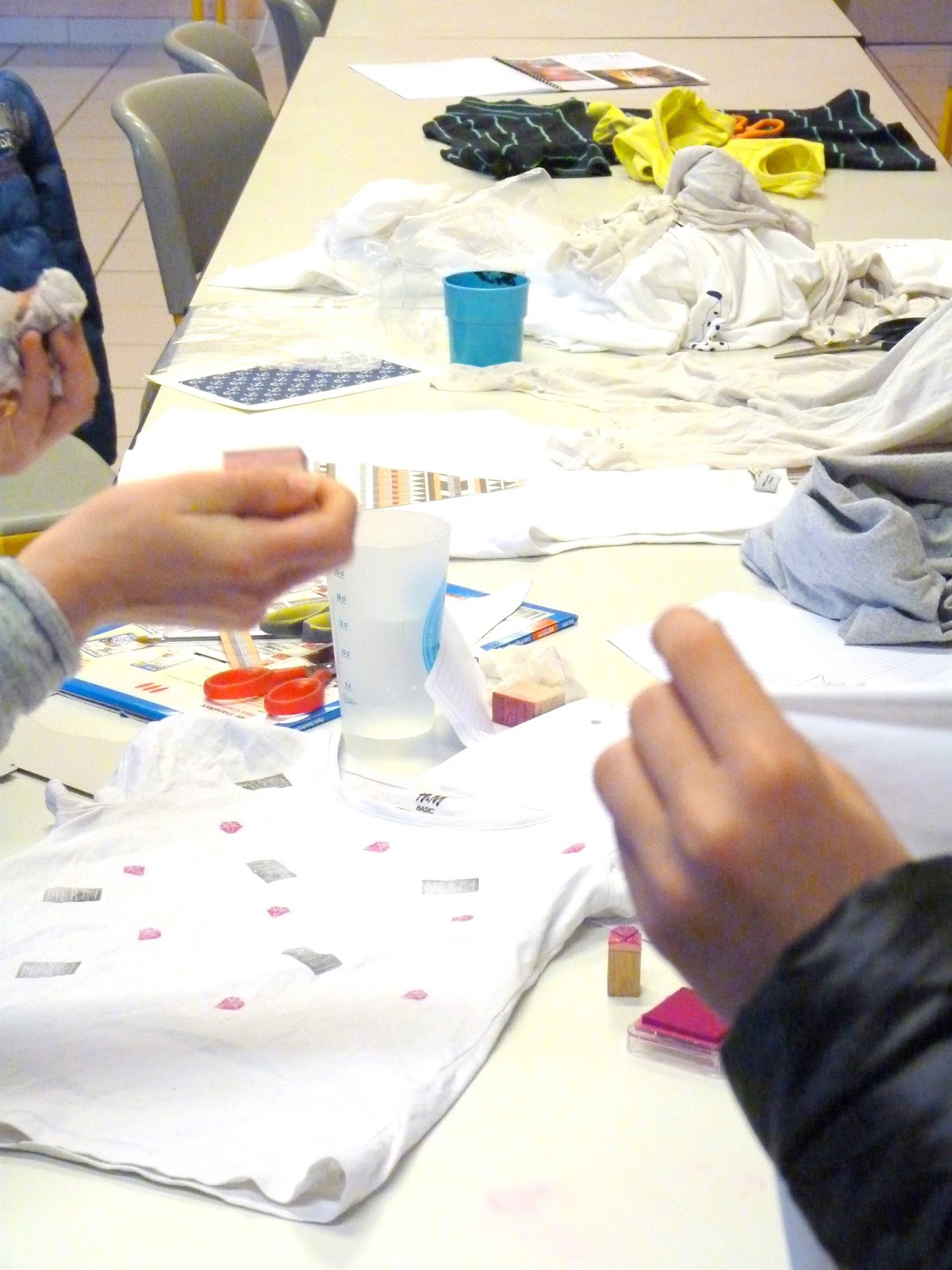 Zoline Art: Recyclage de t-shirt pour les nuls: L'atelier!