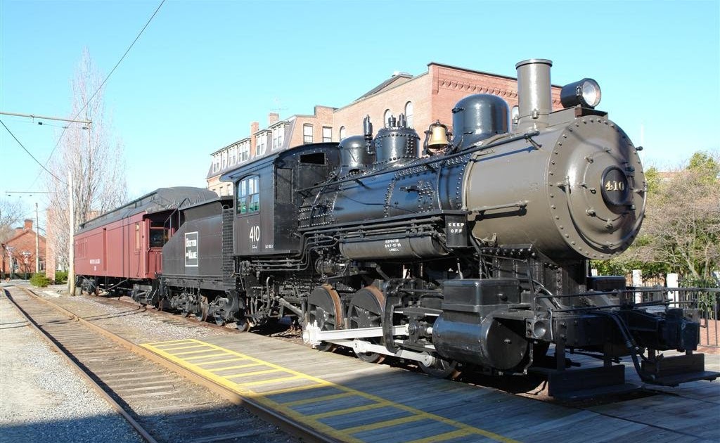 The Personal Navigator: About Boston Commuter Rail....