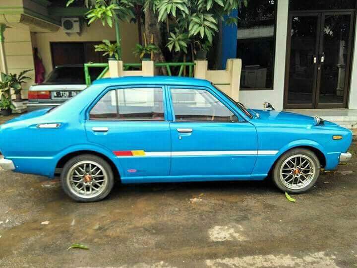 LAPAK MOBIL RETRO : Corolla KE30 thn 78 pajak hidup - LAPAK MOBIL DAN ...