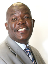 TV with Thinus: SABC pays news head Phil Molefe R2,2 million to stay ...