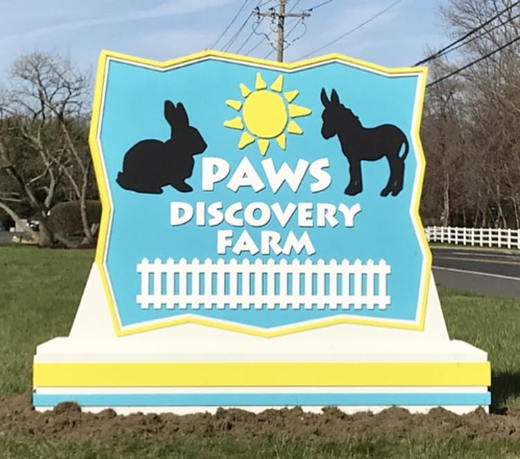 DAILY VACATIONER: Paws Discovery Farm