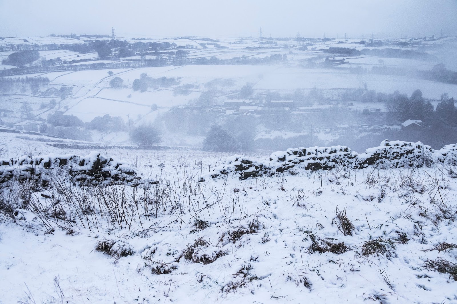 Wigtwizzle - Norman Smith's Travel Blog.: A melancholic walk in the snow.