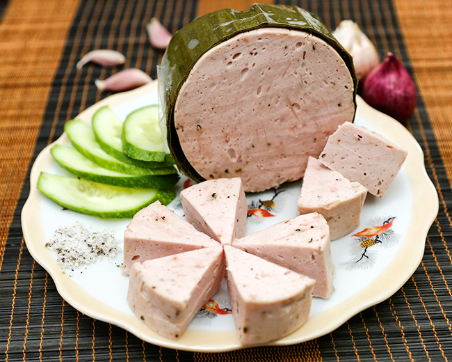 Làm chả lụa thơm ngon tại nhà ~ Món Ngon Mỗi Ngày