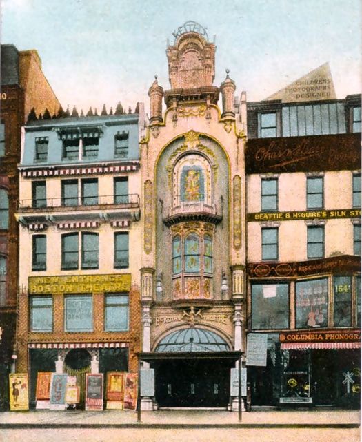 Chicago Uilleann Piper Charles Mack Performed "Come Back to Erin" at B ...